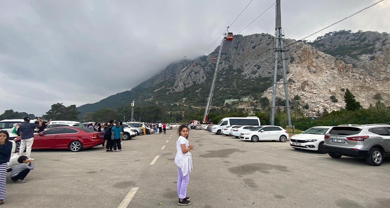 Antalya’da teleferik kabini düştü, seferlere ara verildi İhlas Haber Ajansı