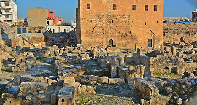 Nusaybin’de UNESCO adayı cami ve kiliseye ziyaretçi akını İhlas Haber ...