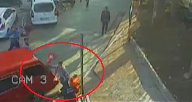 Samsun'da mahkeme saldırı olayında kullanılan trafik hunisini 'silah ... Samsun'da mahkeme saldırı olayında kullanılan trafik hunisini 'silah ...
