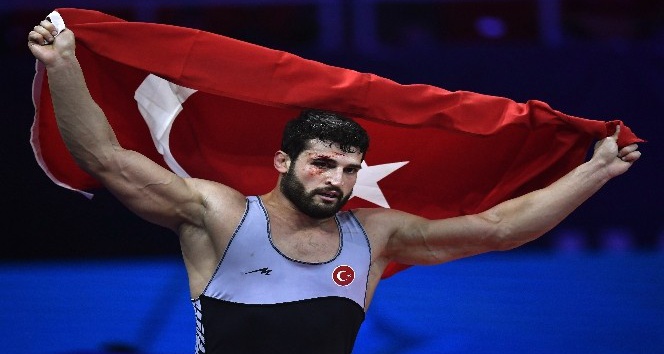 Dünya şampiyonu güreşçi Metehan Başar baba oldu İhlas Haber Ajansı