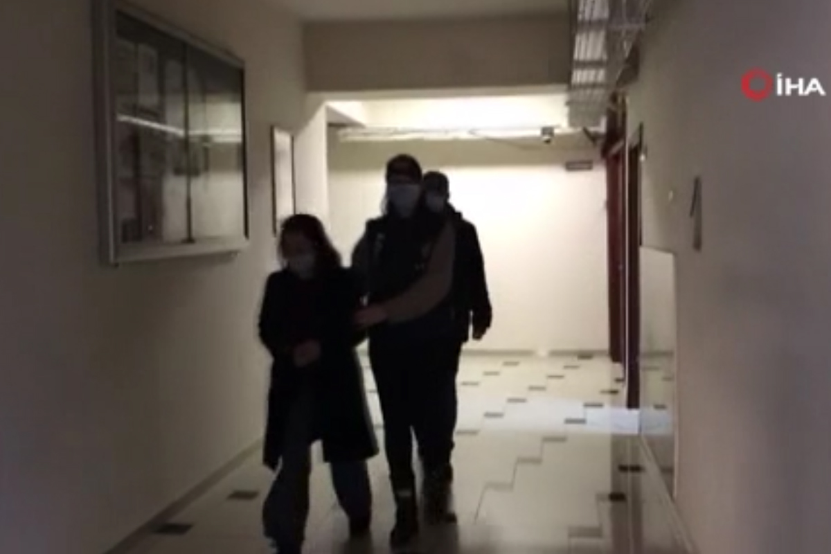 Darbeci Semih Terzi'nin aranan eşi teslim oldu İhlas Haber Ajansı