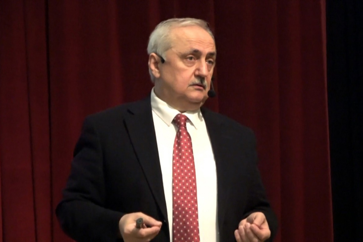 Prof. Dr. Demir: 'Bundan 30 yıl sonra Karadeniz’de fındık ve çay yerine ...