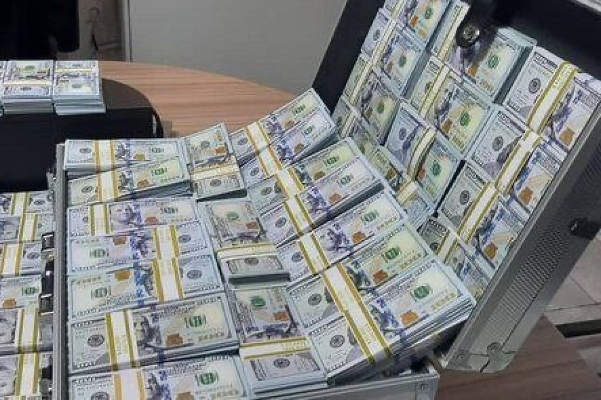 ran da 10 Milyon Dolar Sahte Para Ele Ge irildi hlas Haber Ajans ran da 10 Milyon Dolar Sahte Para Ele Ge irildi hlas Haber Ajans