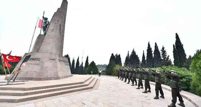 Menemen’de şehit Asteğmen Kubilay ve arkadaşları anıldı İhlas Haber Ajansı