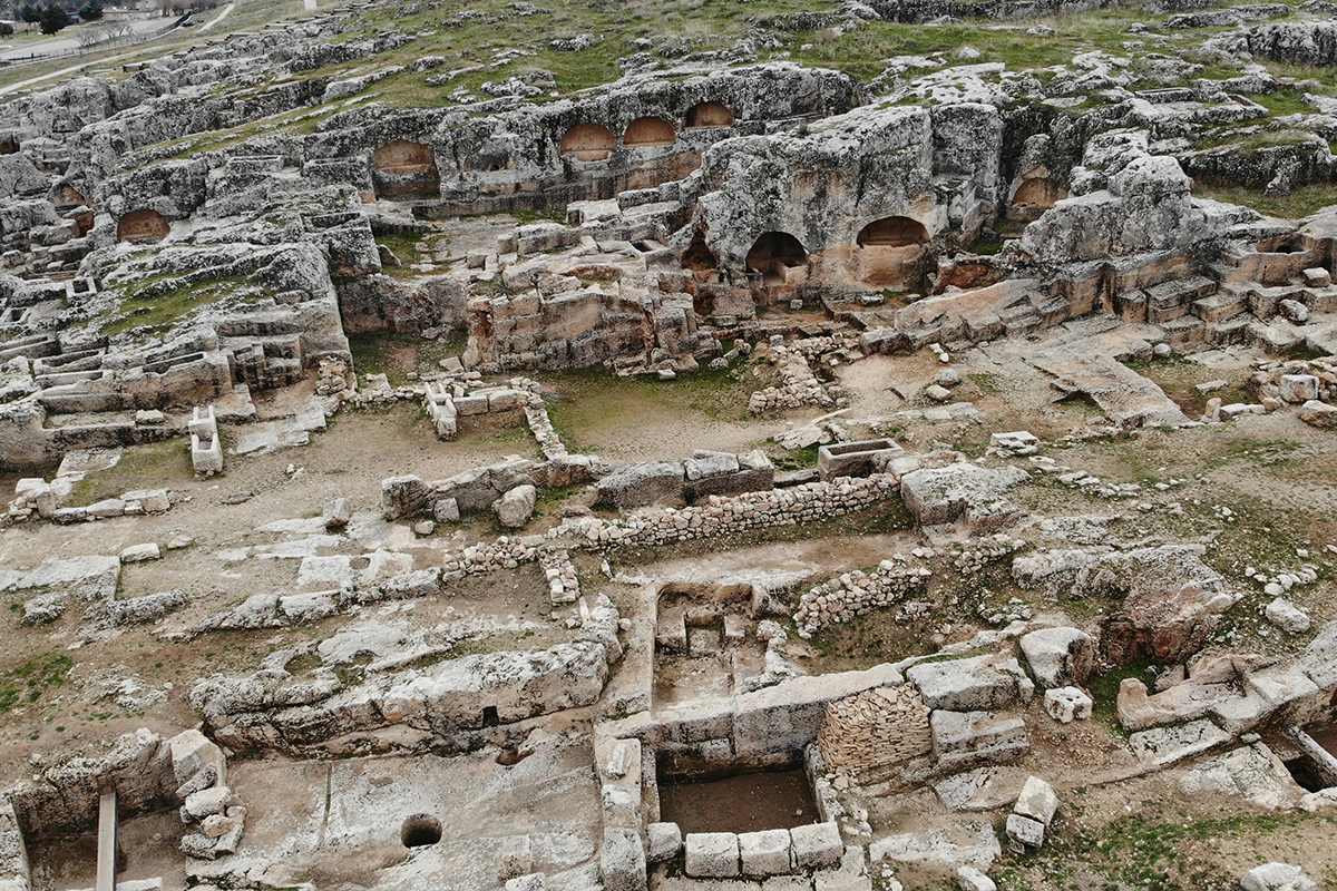 Perre Antik Kent depremde hasar almadı İhlas Haber Ajansı