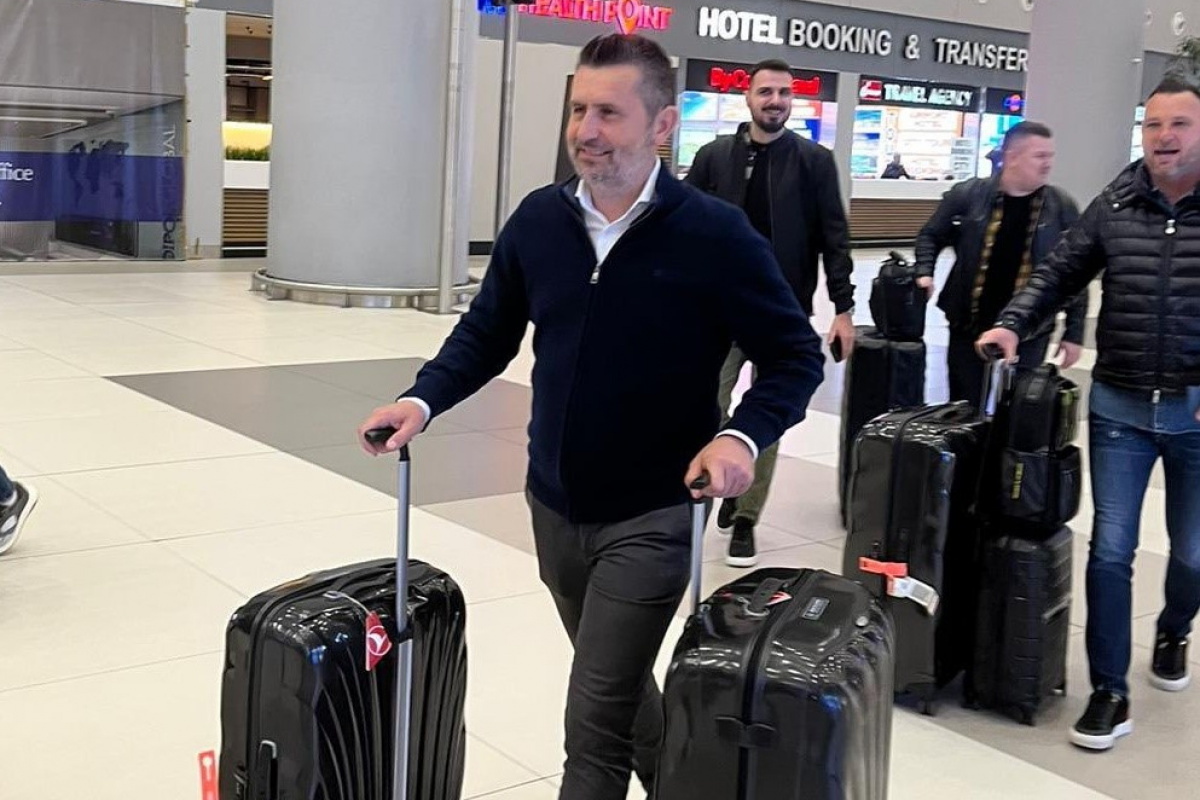 Trabzonspor'un anlaşmaya vardığı Nenad Bjelica İstanbul'a geldi İhlas ...