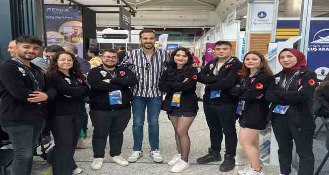 Kastamonu Üniversitesi Sivil Havacılık Yüksekokulu öğrencileri, IFTE ...