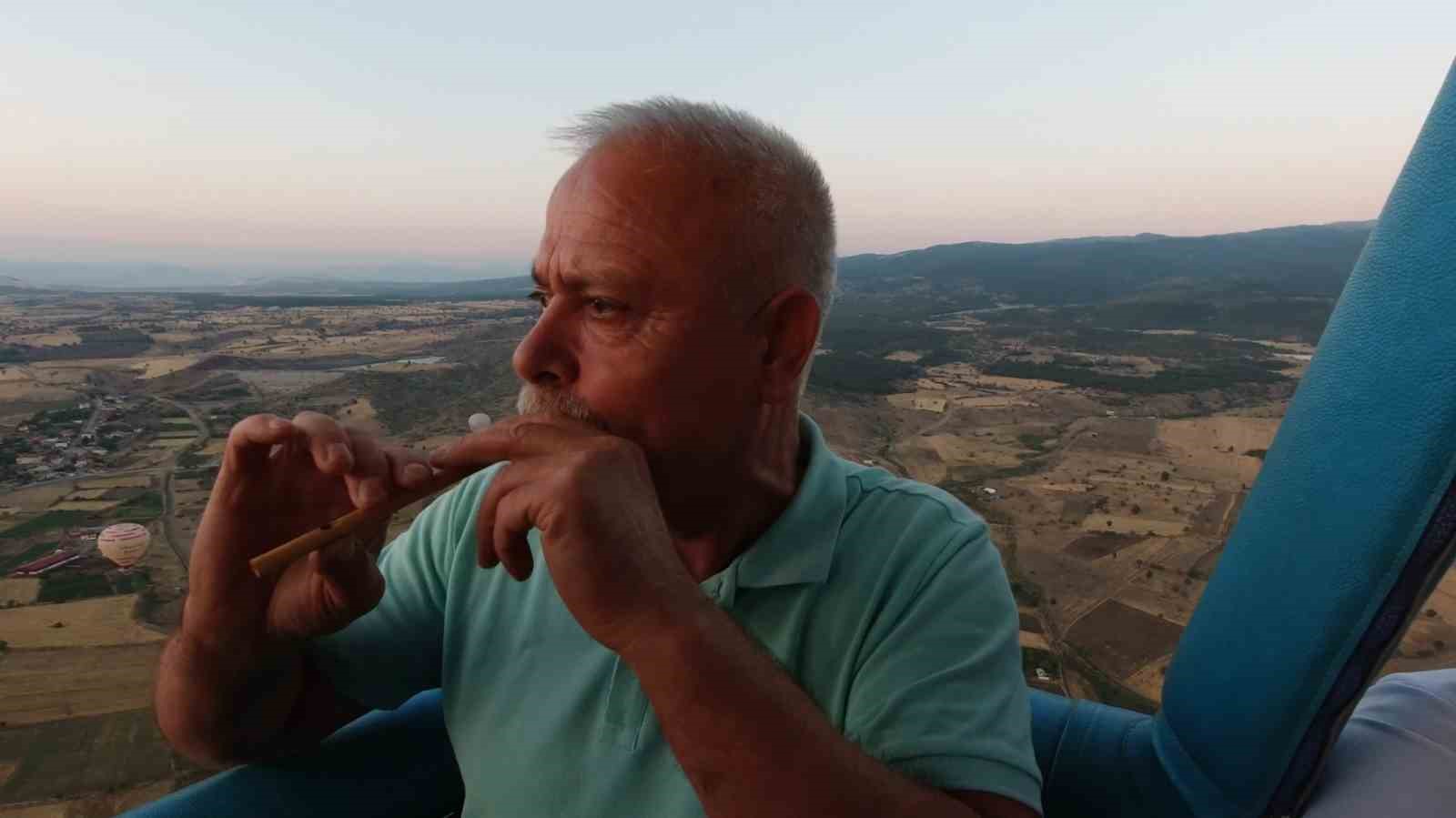 UNESCO Yaşayan İnsan Hazinesi ödüllü sipsi ustasından gökyüzünde sipsi ...