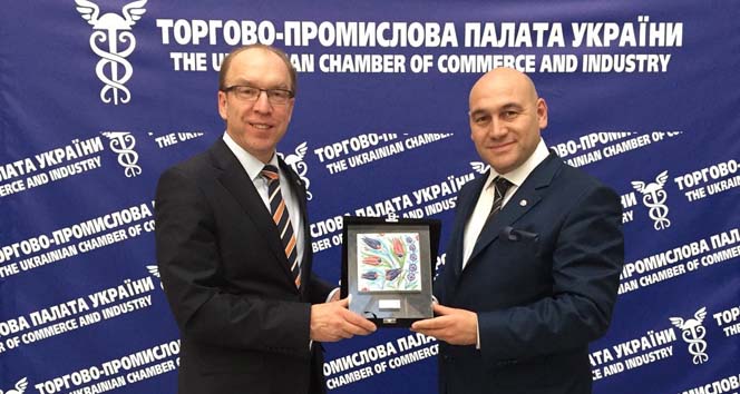 Ukrayna'da Türk zeytinyağı rüzgarı İhlas Haber Ajansı