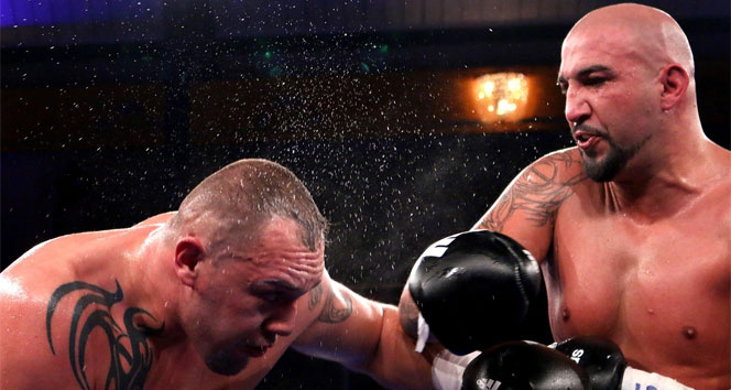 Türk boksör Erkan Teper'den büyük başarı İhlas Haber Ajansı